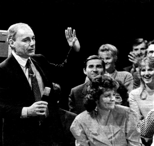 Гений СССР Вл. Познер Герой Богоборец Runtu Uri (Юри Рюнтю) / Стихи.ру